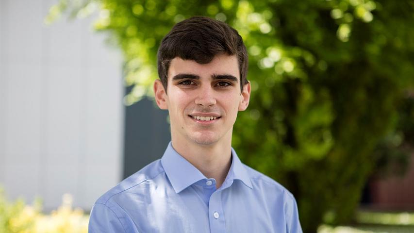 Alexander Hart: joining a growing industry - University of Plymouth