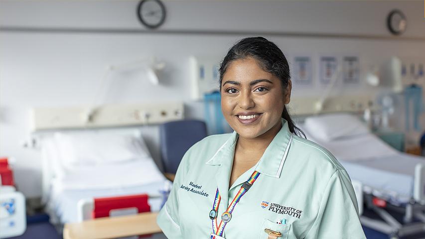 FdSc Nursing Associate - University of Plymouth