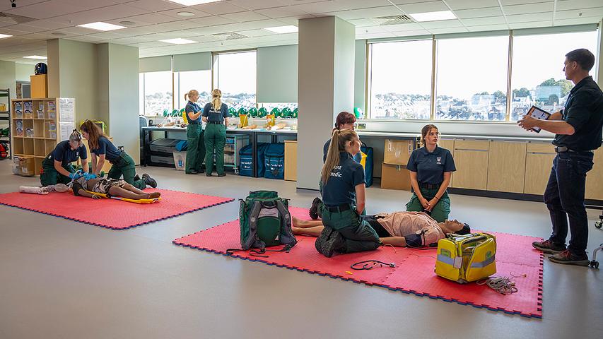 Clinical Simulation Skills Suite - University of Plymouth