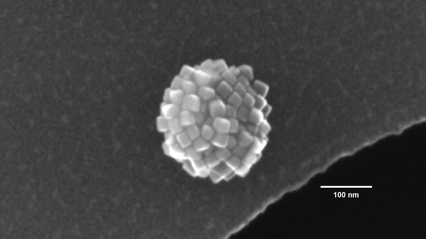 Microscopic study of (assemblies of) nano-objects - University of Plymouth