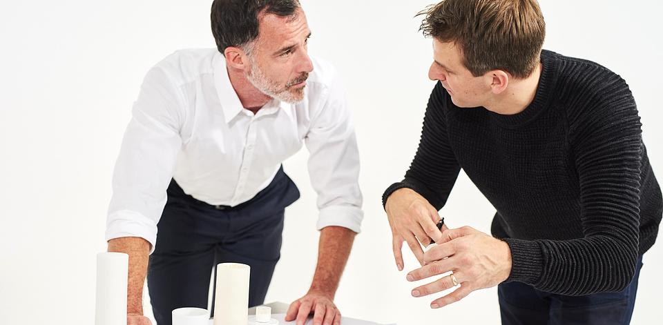 Graduate wins Red Dot Award for world’s first closed urine testing ...