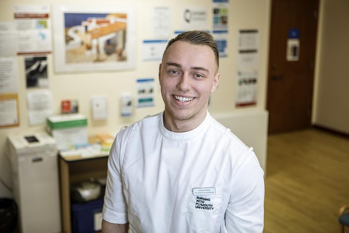 POW – Placements on the Web - University of Plymouth