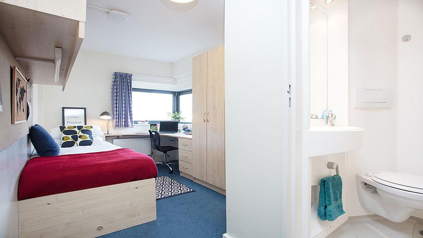 Mary Newman Hall - University of Plymouth