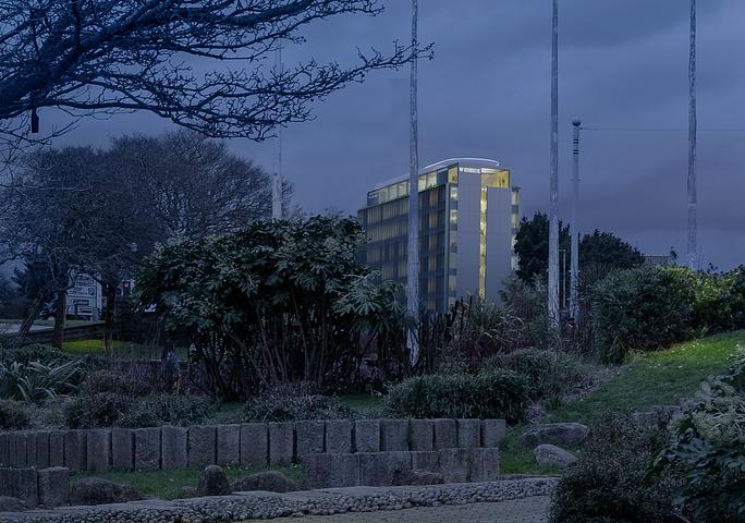 University takes over landmark Plymouth building to train future health ...