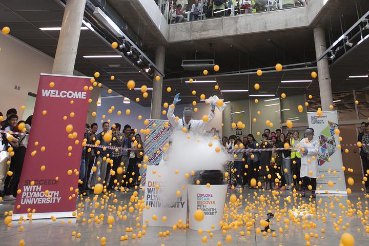 Explosive performance inspires international physics research ...