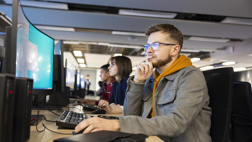 BSc (Hons) Computer Science (Software Engineering) - University of Plymouth