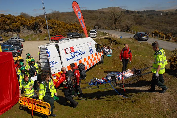 Student paramedics put through paces - University of Plymouth