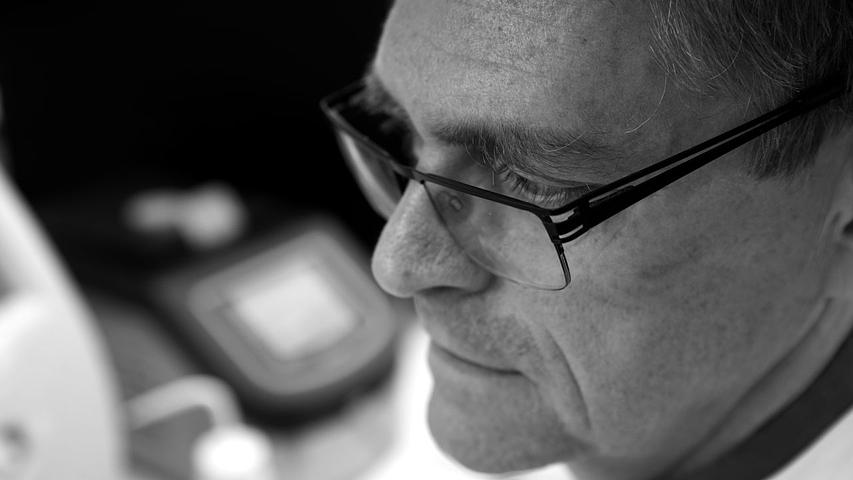 Dr Craig Donaldson: School of Biomedical and Healthcare Sciences ...