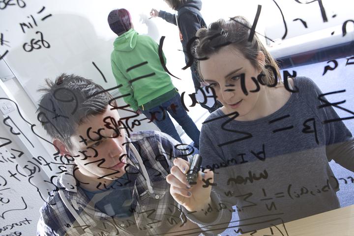 SUM:UP - Mathematics and statistics drop-in - University of Plymouth