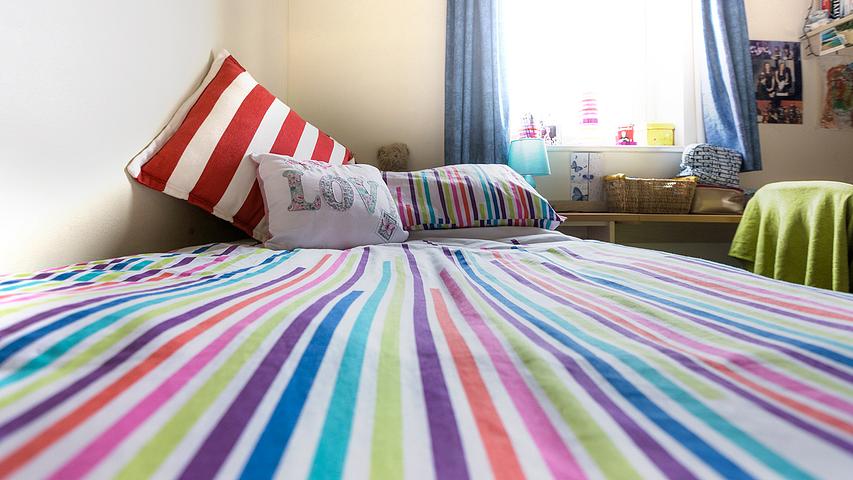 Partnership to offer more opportunities for students from disadvantaged ...