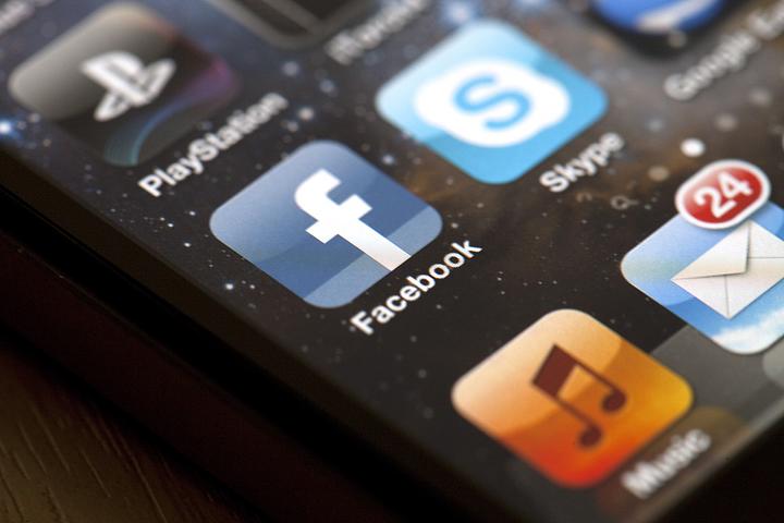 New app to enhance communication skills in health care - University of ...