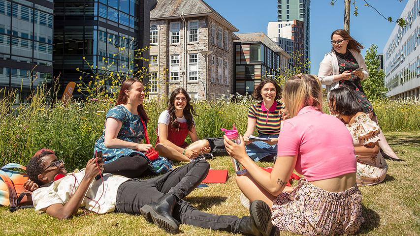 Chat with our students - University of Plymouth