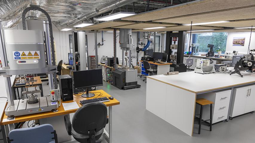 Materials Analysis and Characterisation Laboratory - University of Plymouth