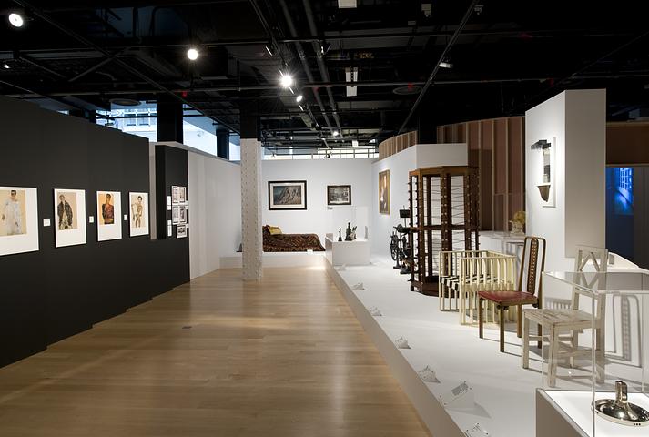 Understanding mental health through art curation - University of Plymouth