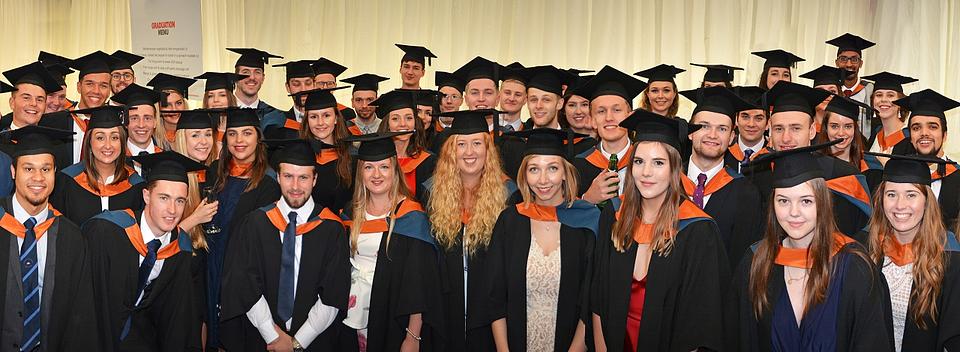 Preparing for your graduation ceremony - University of Plymouth