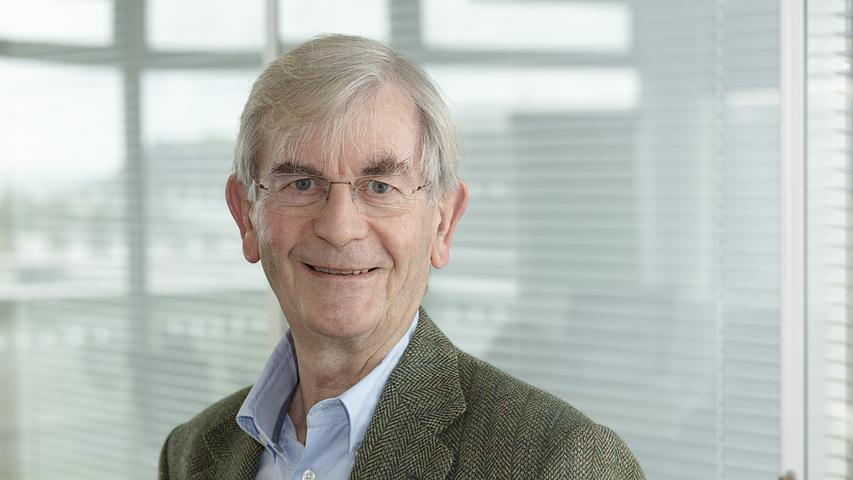 Derek Pretty BSc (Soc Sci), MBA, LLD (Hon) - University of Plymouth