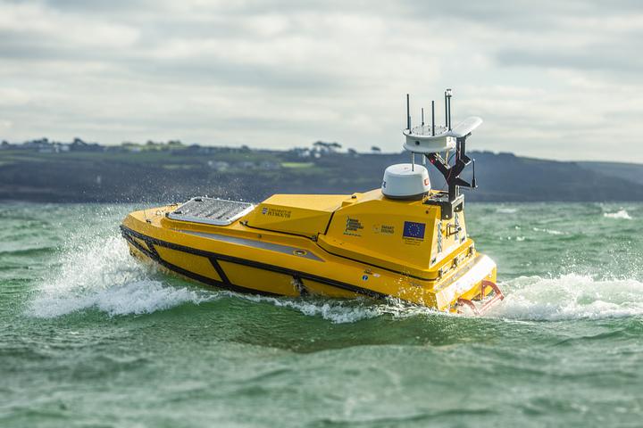 Tackling the dirty, dull and dangerous: shipping clean with autonomous ...